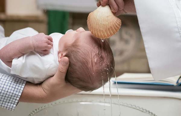 Why Do We Baptize Children? - Catholicus.eu English