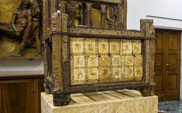 Sedevacantism Explained: Is It a Legitimate Response to the Crisis in ...