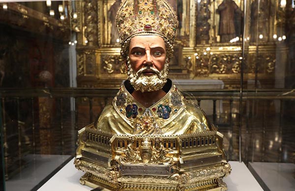 San Valero: El Santo Obispo que Ilumina la Historia y la Fe de Zaragoza ...